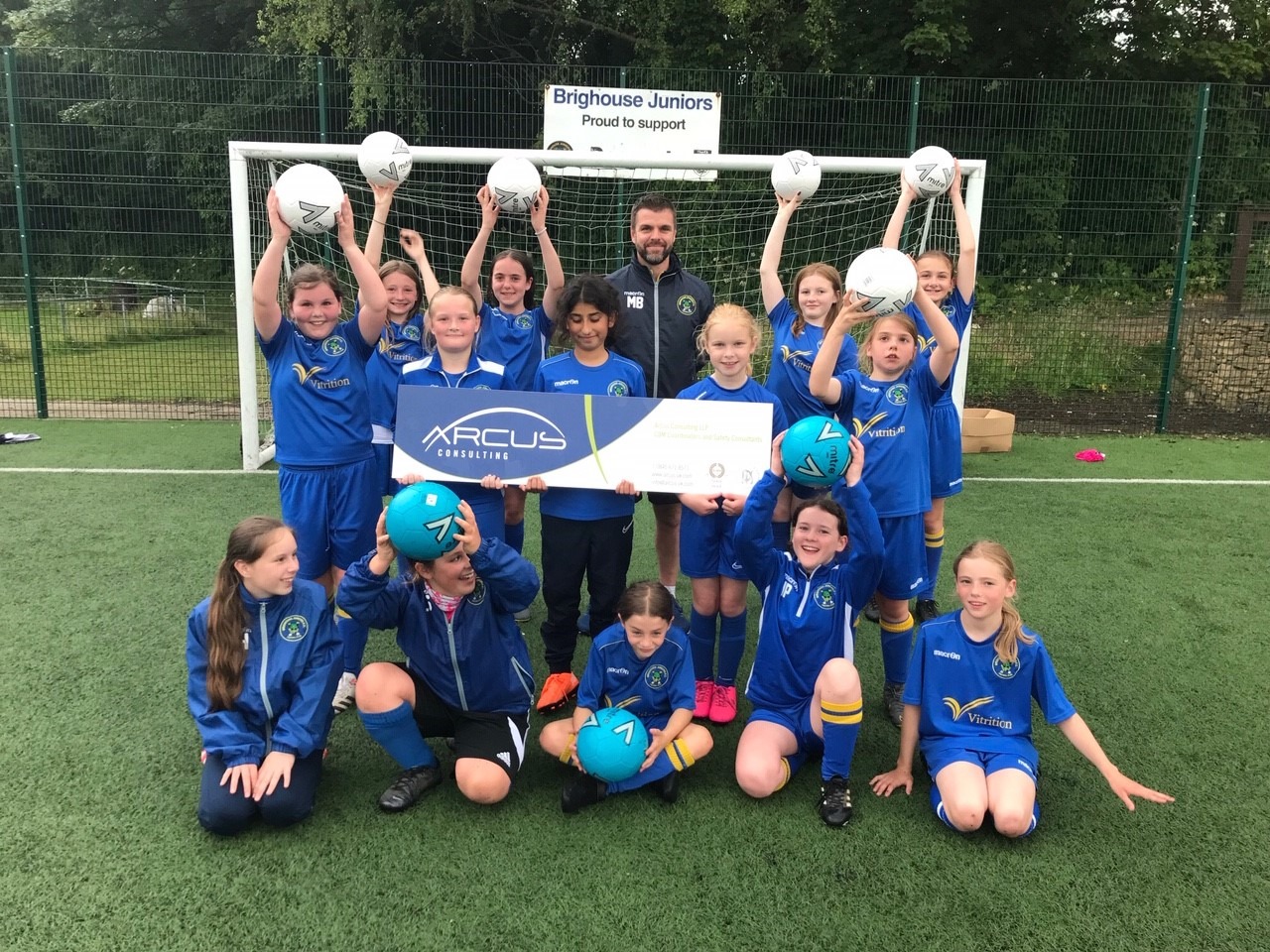 Halifax Girls Football Team - Arcus Consulting